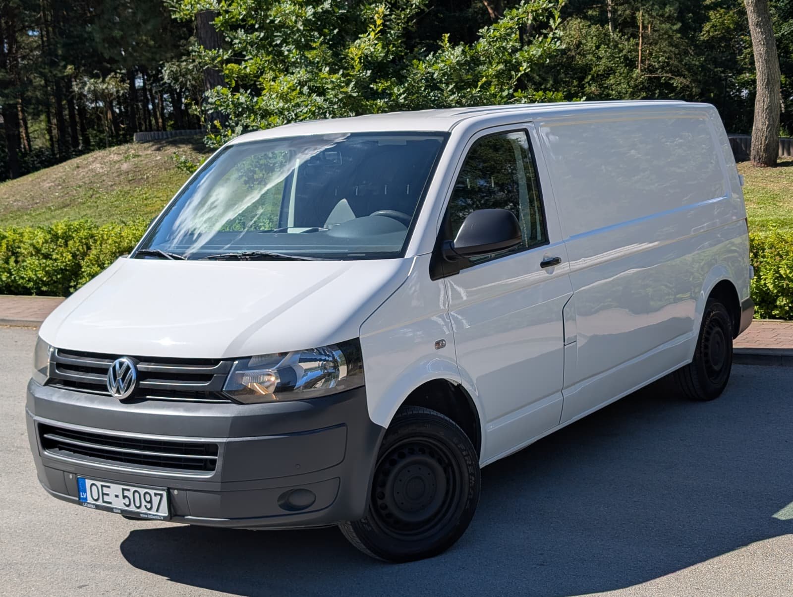 VW Transporter T5 - Auto Kare